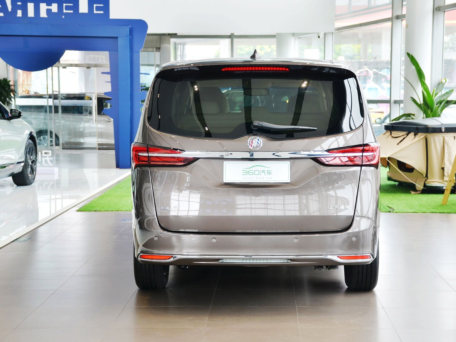 【别克GL8】上汽通用别克_别克GL8_别克GL8报价_图片_360汽车