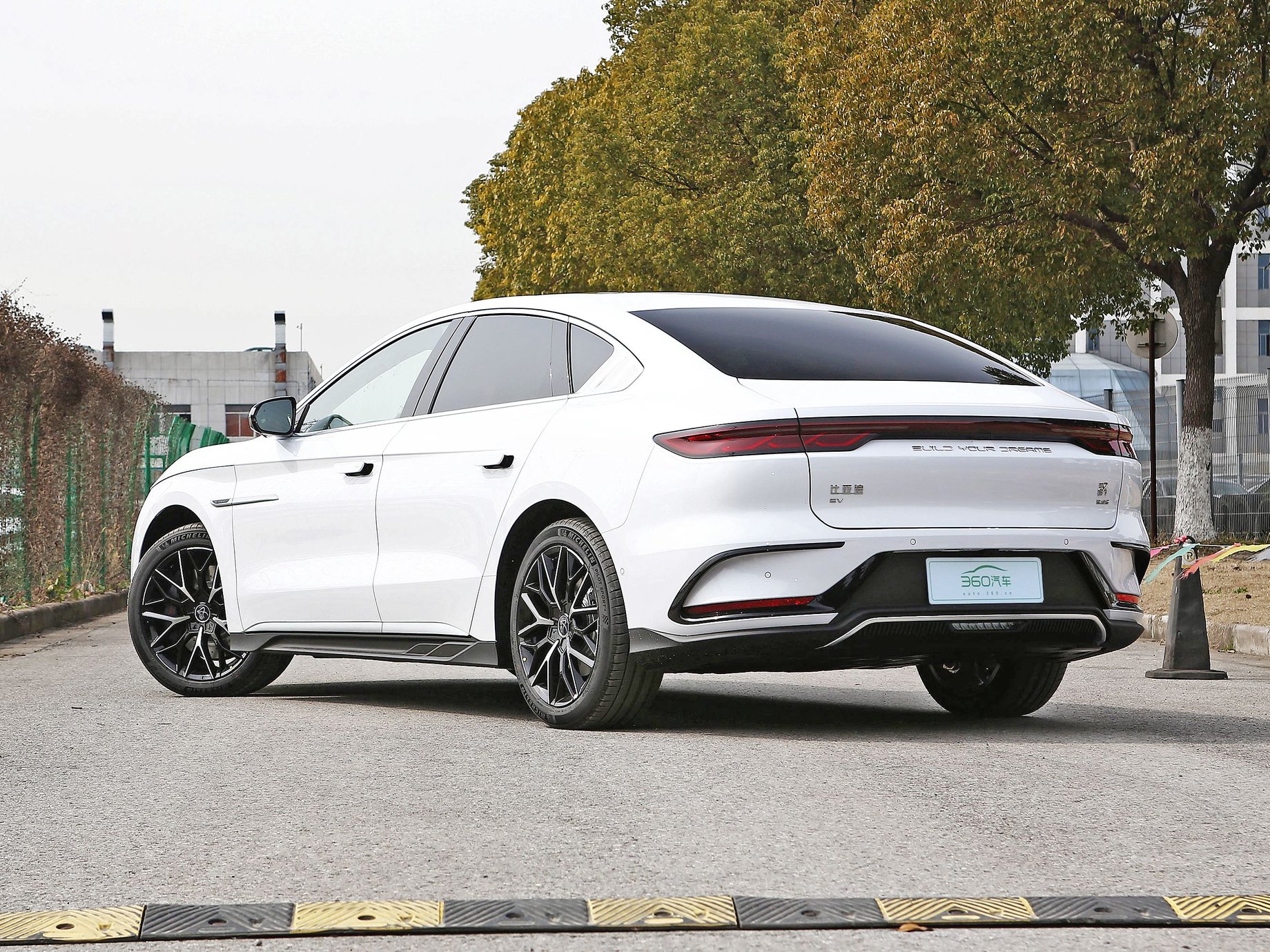 【比亚迪汉】比亚迪_比亚迪汉_比亚迪汉报价_图片_360汽车