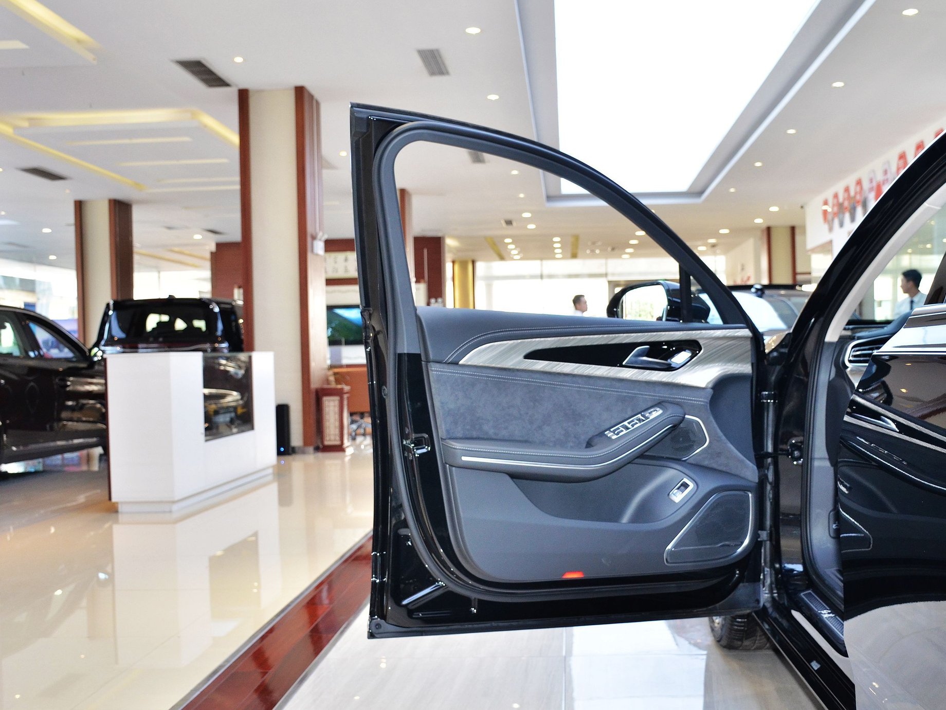 【红旗H9】一汽红旗_红旗H9_红旗H9报价_图片_360汽车