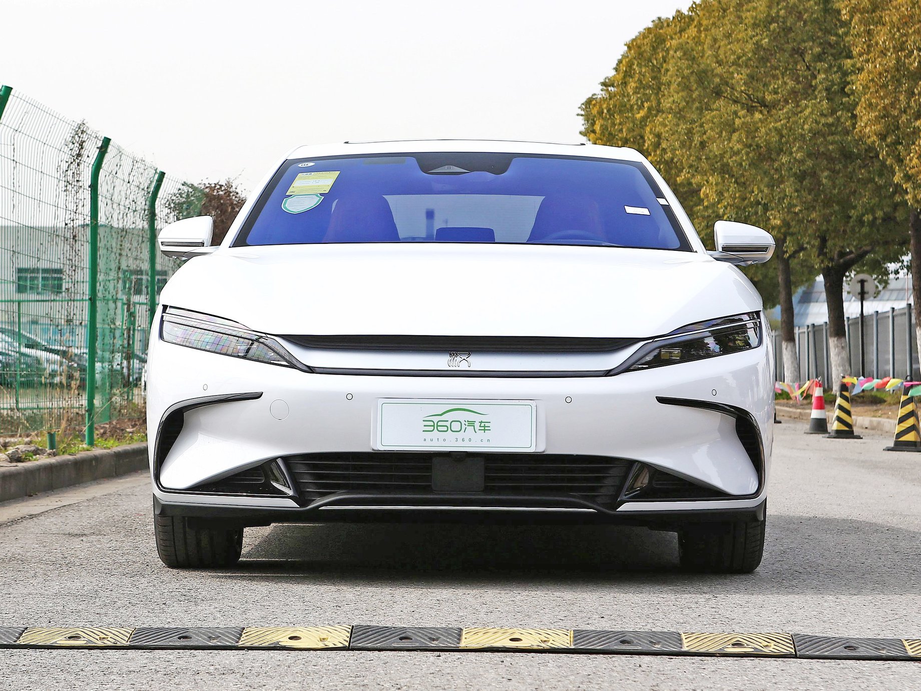 【比亚迪汉】比亚迪_比亚迪汉_比亚迪汉报价_图片_360汽车