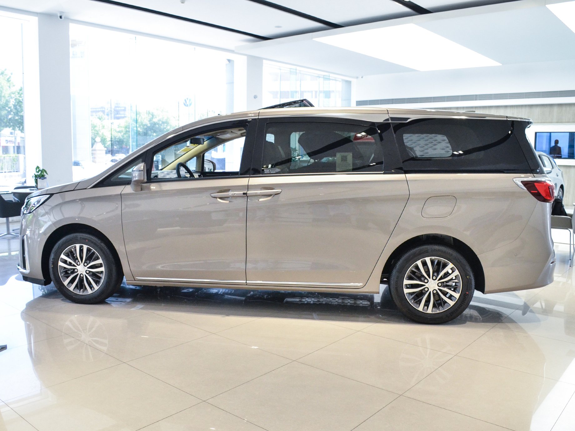 【别克GL8】上汽通用别克_别克GL8_别克GL8报价_图片_360汽车