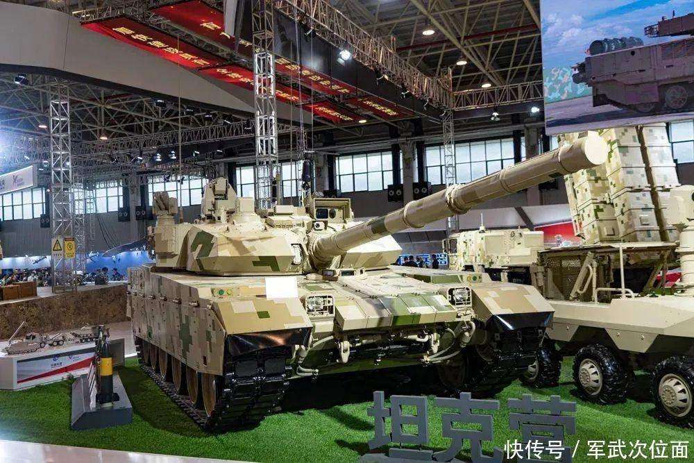 厉害了！中国VT-4A1主战坦克亮相航展，多项升级堪比第四代坦克_【快资讯】