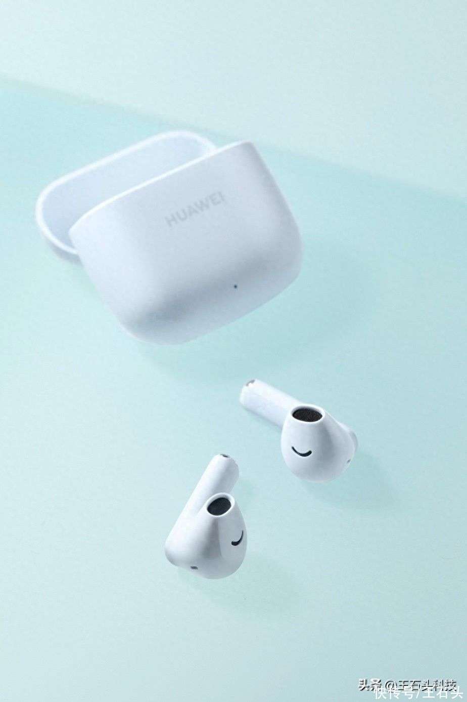 华为FreeBuds SE2海岛蓝上市，时尚新配色+40h长续航带来丝滑体验