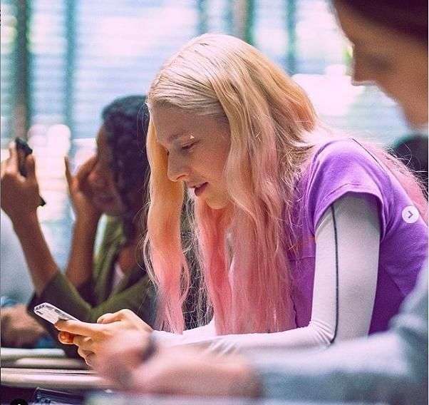 性感又生猛！HBO新剧尺度惊人，女二Jules什么来头？_【快资讯】