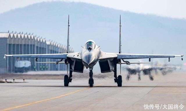 美媒:歼11BG是中国最好的非隐形机，比歼16更强，性能在苏35之上_【快资讯】